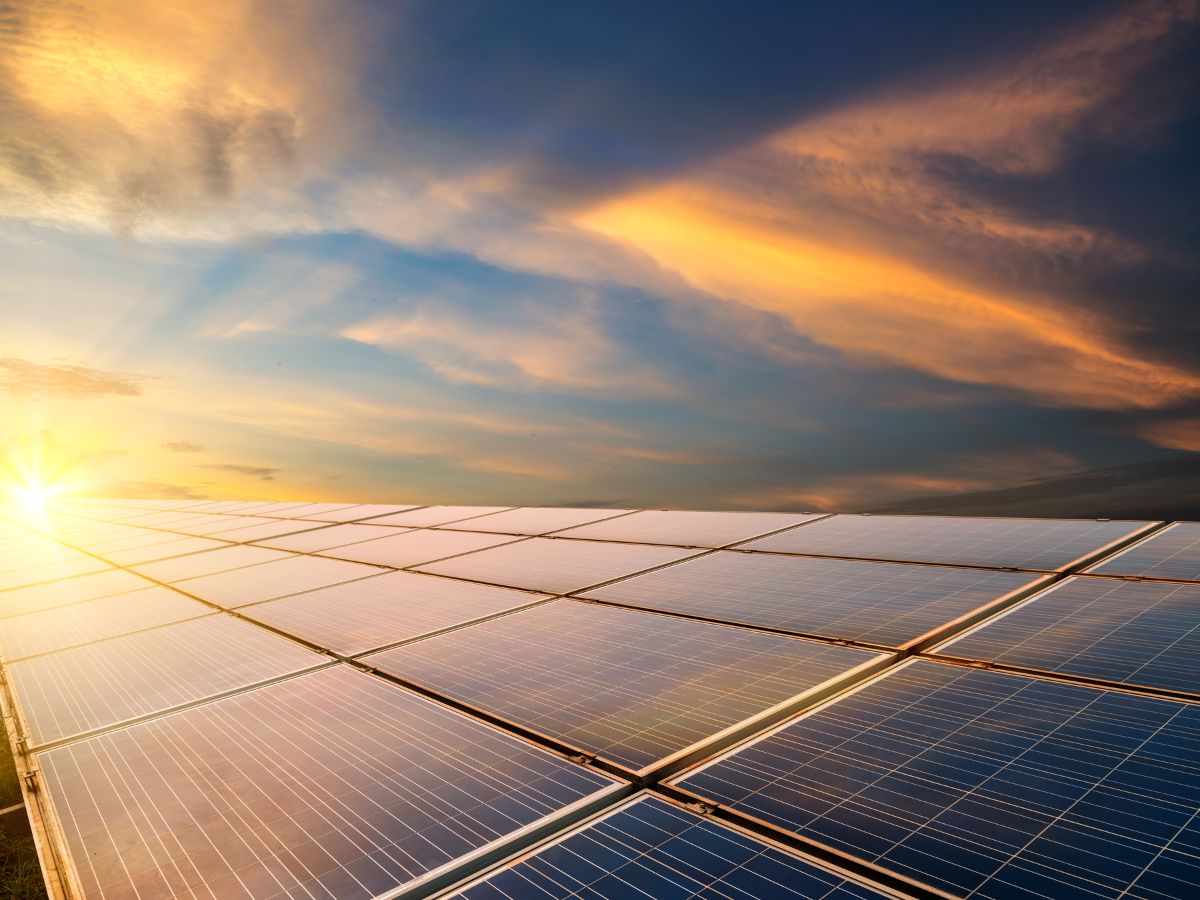 Exploring Solar Panels Benefits and Disadvantages